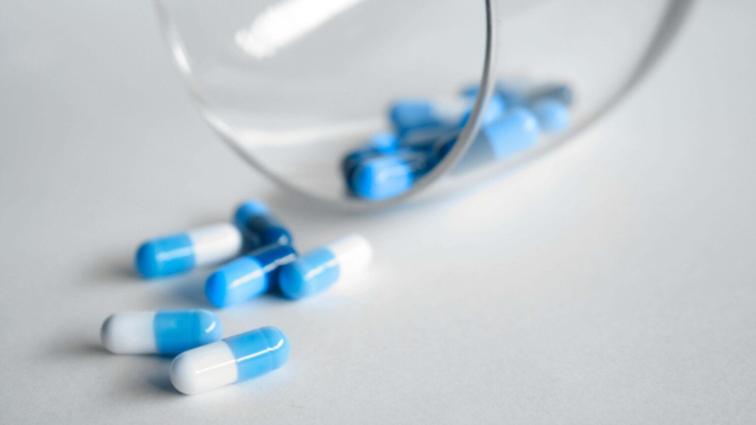 A Cornerstone of Bipolar Disorder Treatment: How Medication Management ...